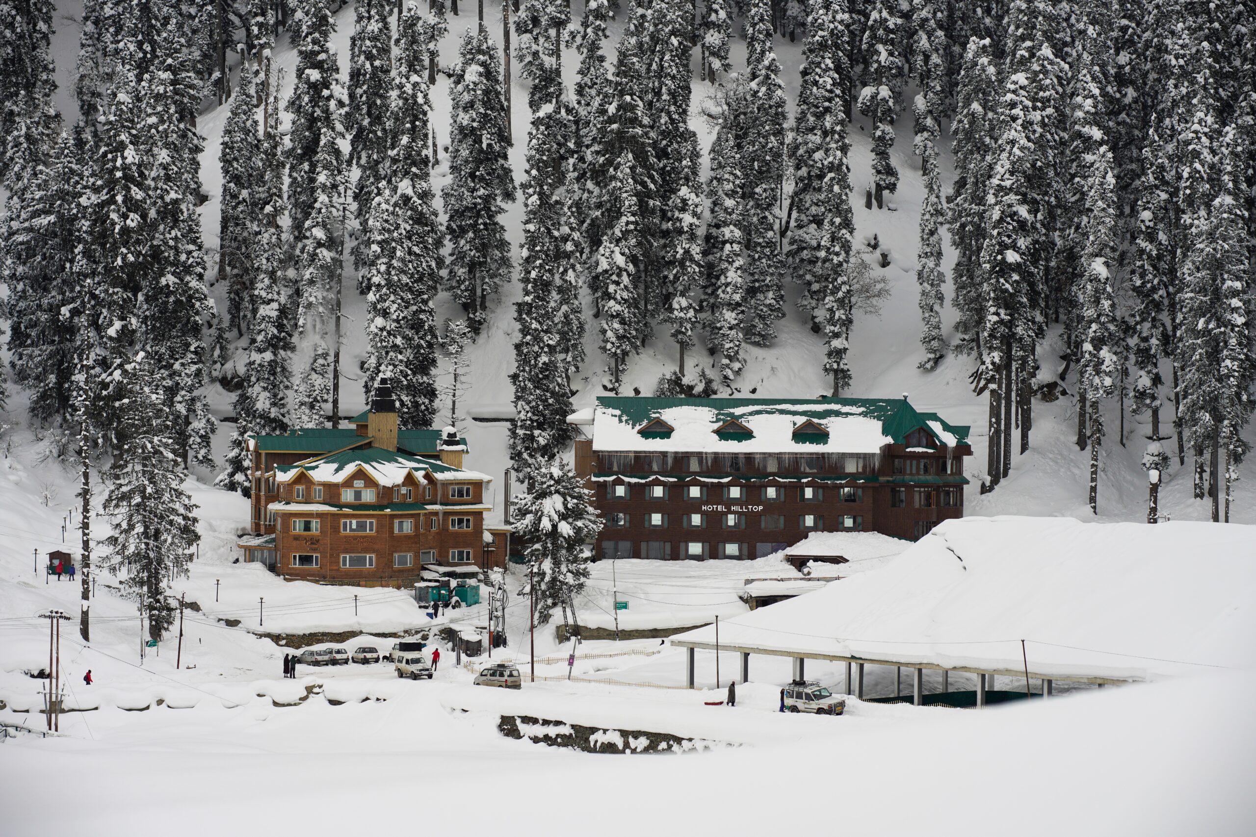 Kashmir Winter Tour Packages | Hurry Upto 30% Off | Get Free Quote Now
